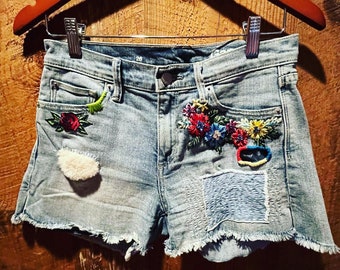 Rosy Floral Ruffled Denim Upcycled Shorts With Sashiko Size 8 - Etsy