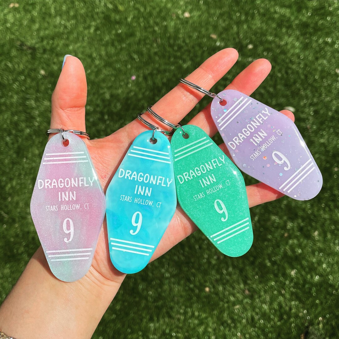 Gilmore Girls Dragonfly Inn Keychain - Etsy