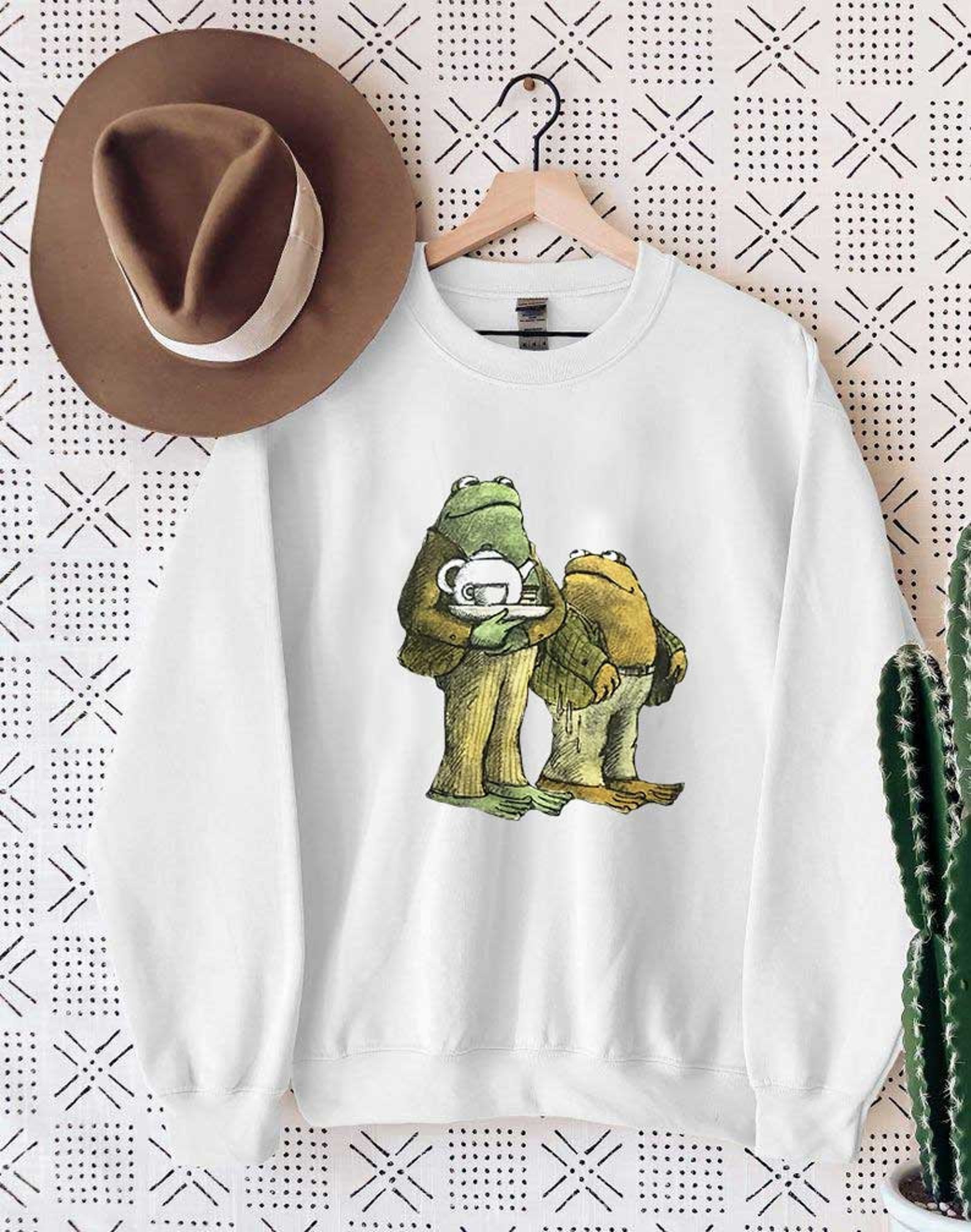 Frog and Toad Sweatshirt, Unisex Sweatshirt, Friend Sweatshirt, Gift ...