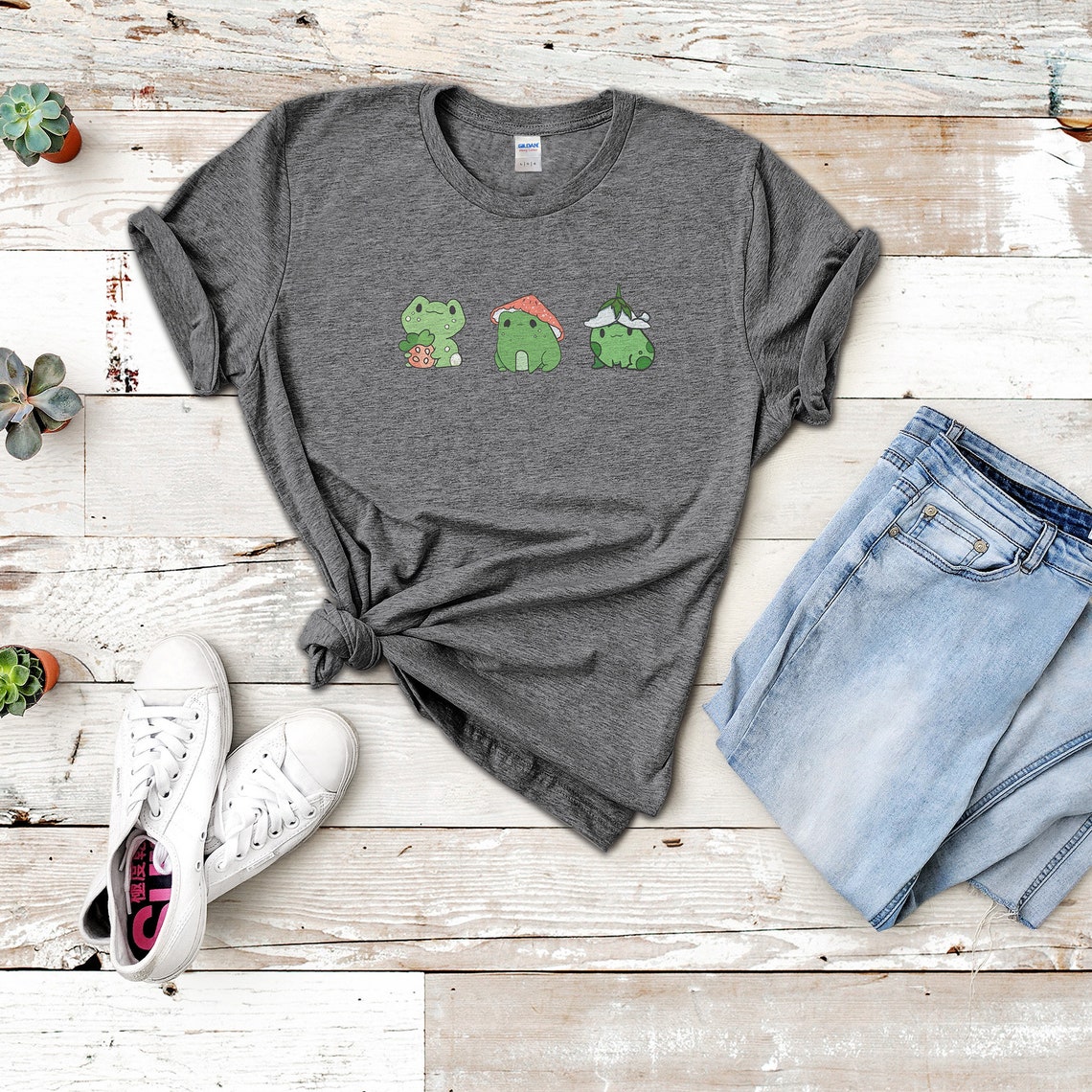 Frog Meme T-shirt Frog Defends Mushrooms and Flowers Shirt - Etsy