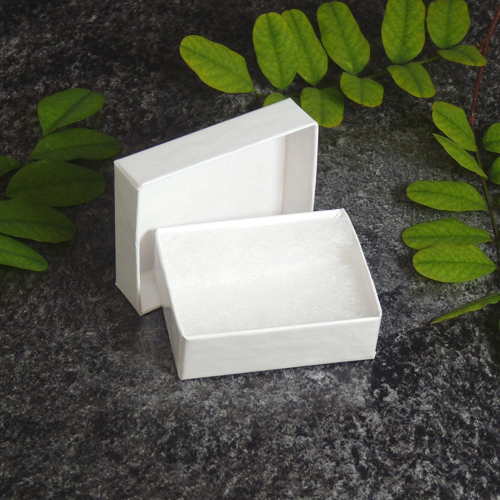 Small White Gift Box With White Eco-fibre Insert. Ideal for Presention ...