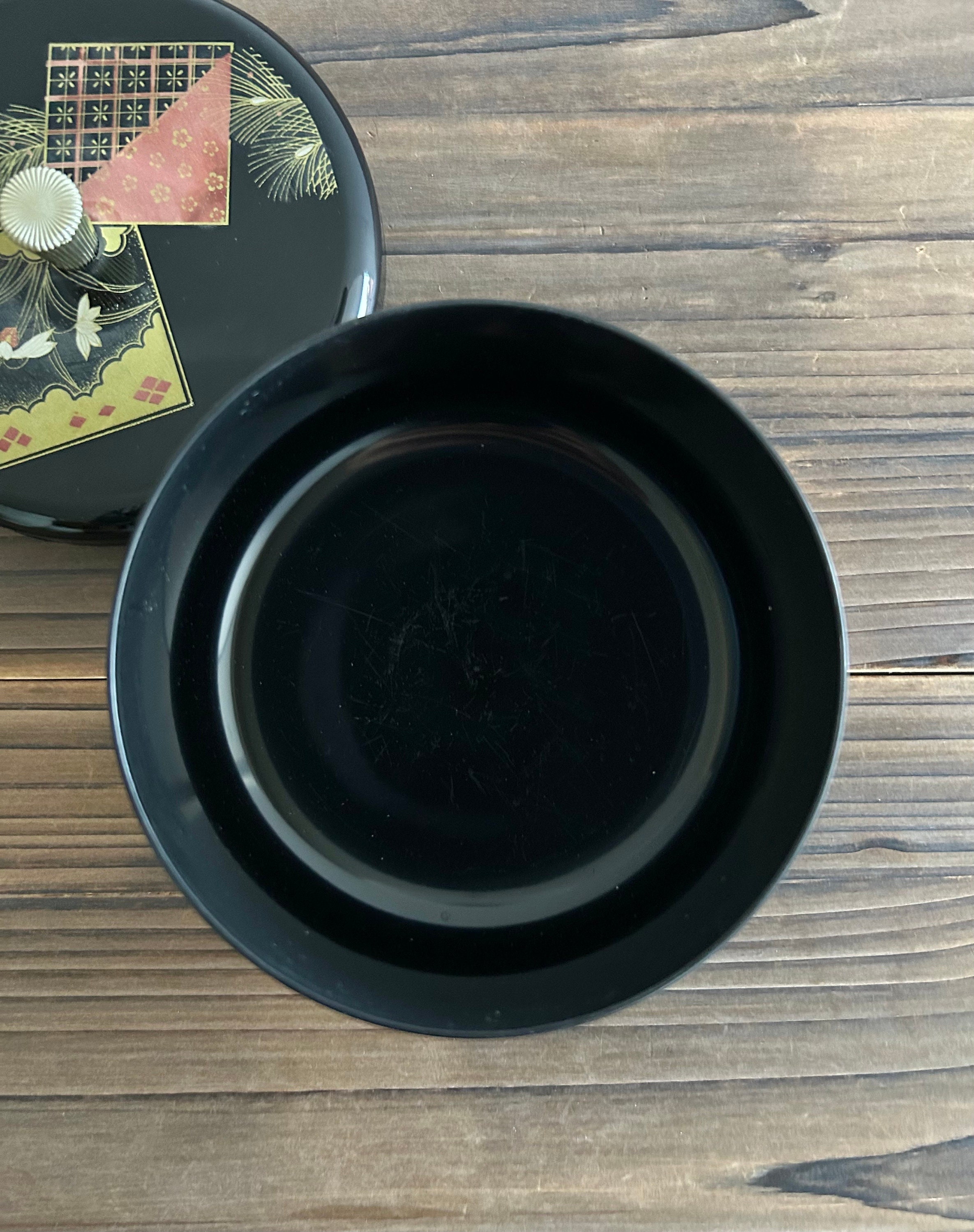 Black Japanese Lacquerware Trinket Box With Gold and Red Traditional ...