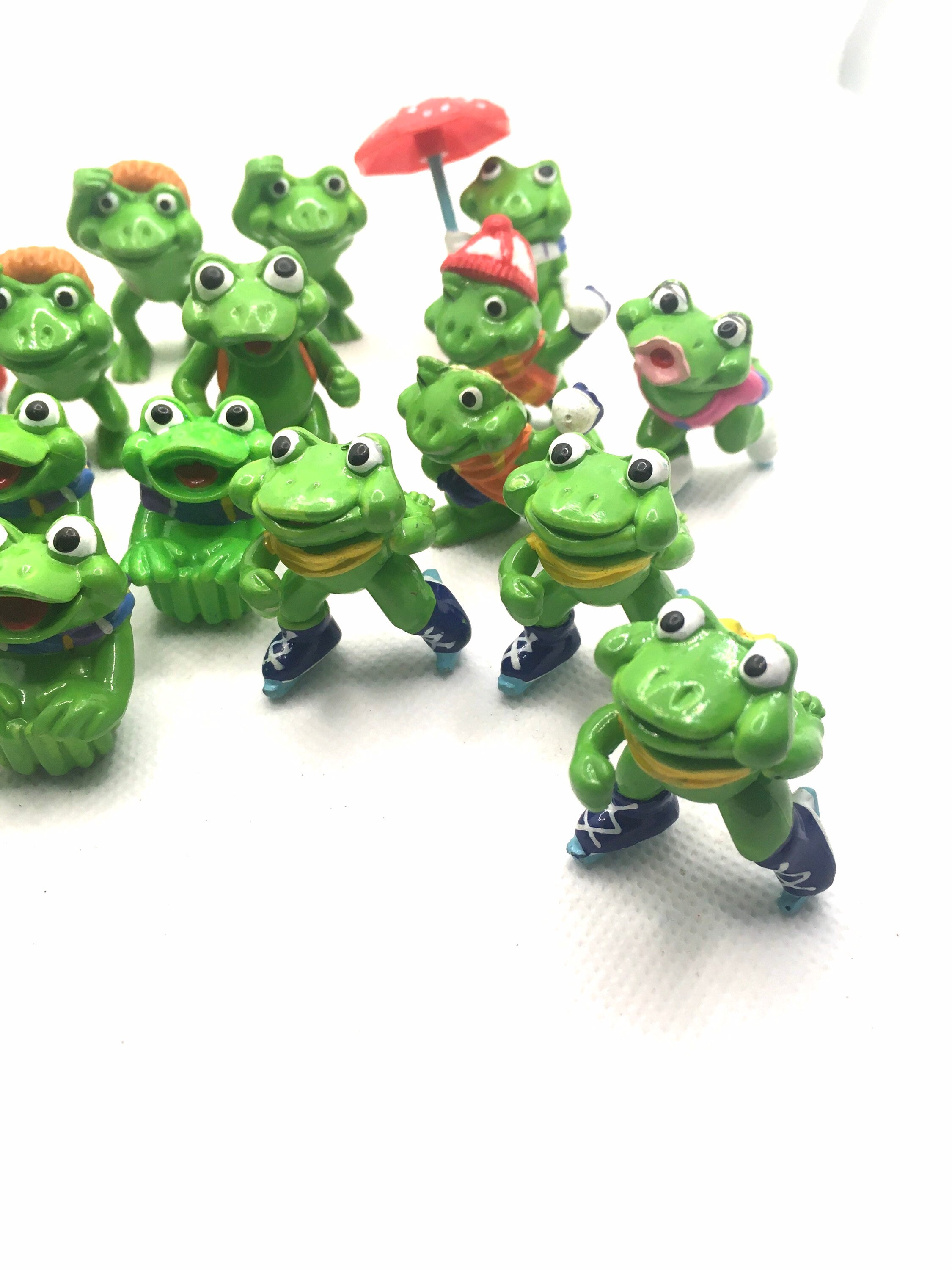 18 Vintage Retro KINDER EGG Surprise Frog Toy Figures - Etsy UK
