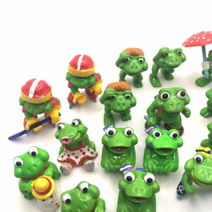 18 Vintage Retro KINDER EGG Surprise Frog Toy Figures - Etsy UK