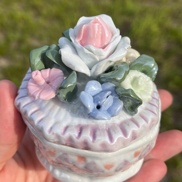 Tiny Trinket Box - Etsy