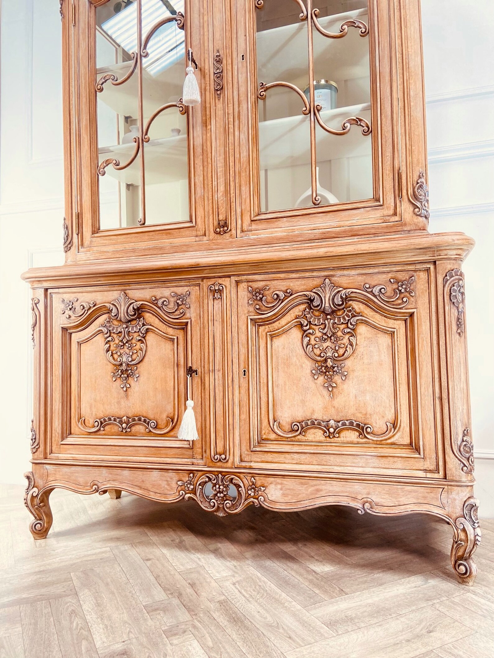 NOW SOLD Antique Oak Cabinet / Vitrine / Bookcase | Etsy