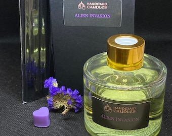 HandmaidCandles - Etsy UK