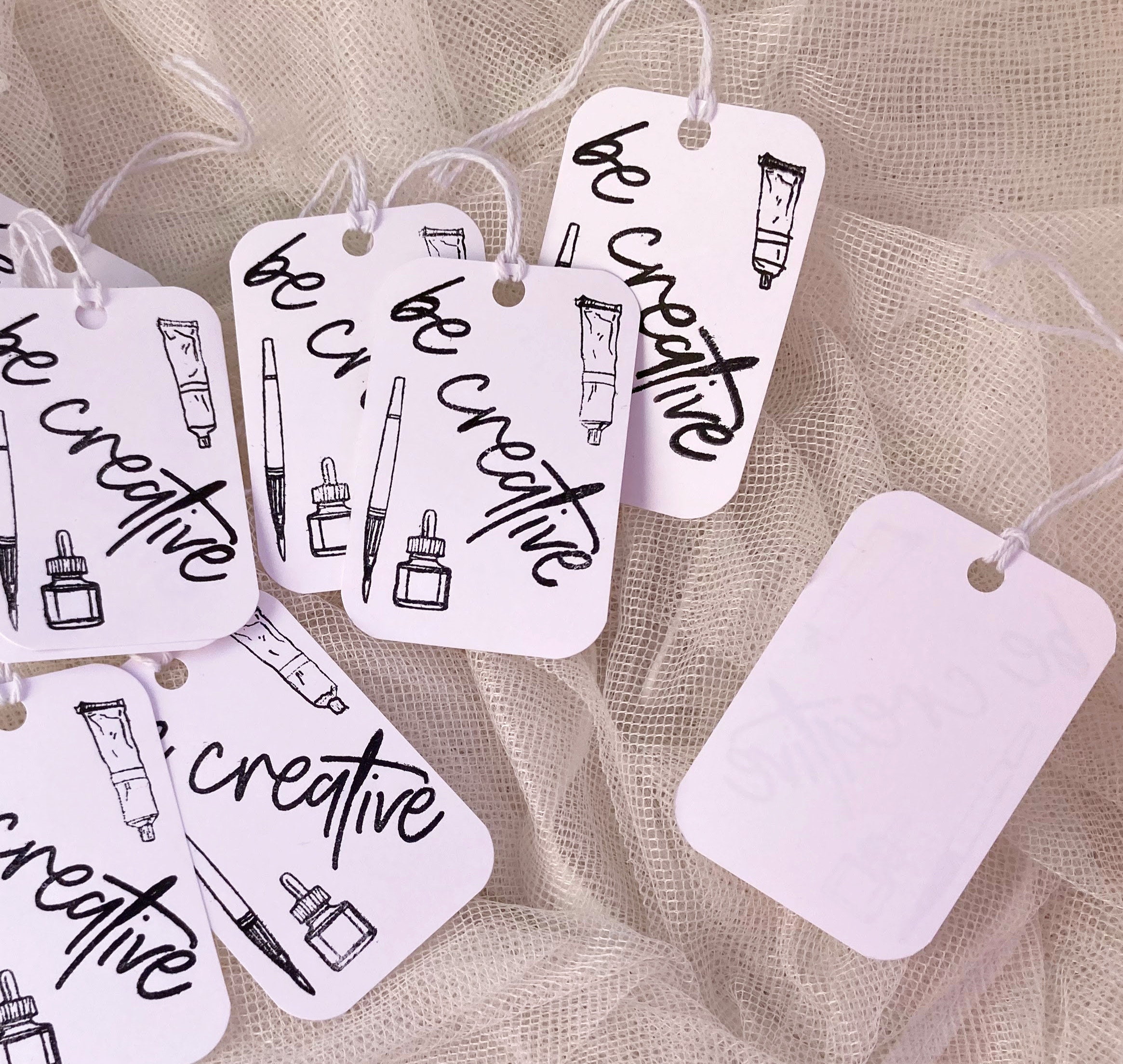 Be Creative Gift Tags, 12 White Gift Tags, Art Themed Gift, Creative ...