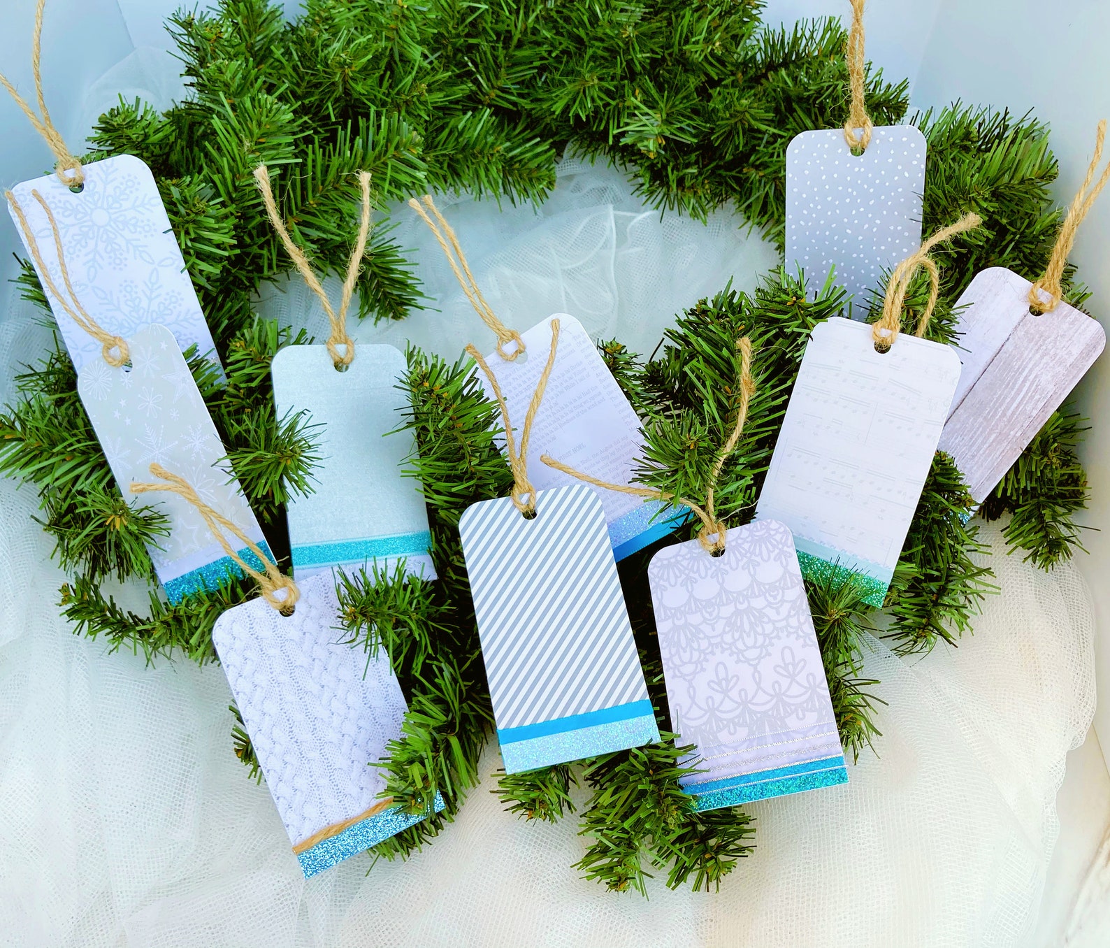 White Christmas Gift Tags, Set of 10 Embellished Winter Gift Tags ...