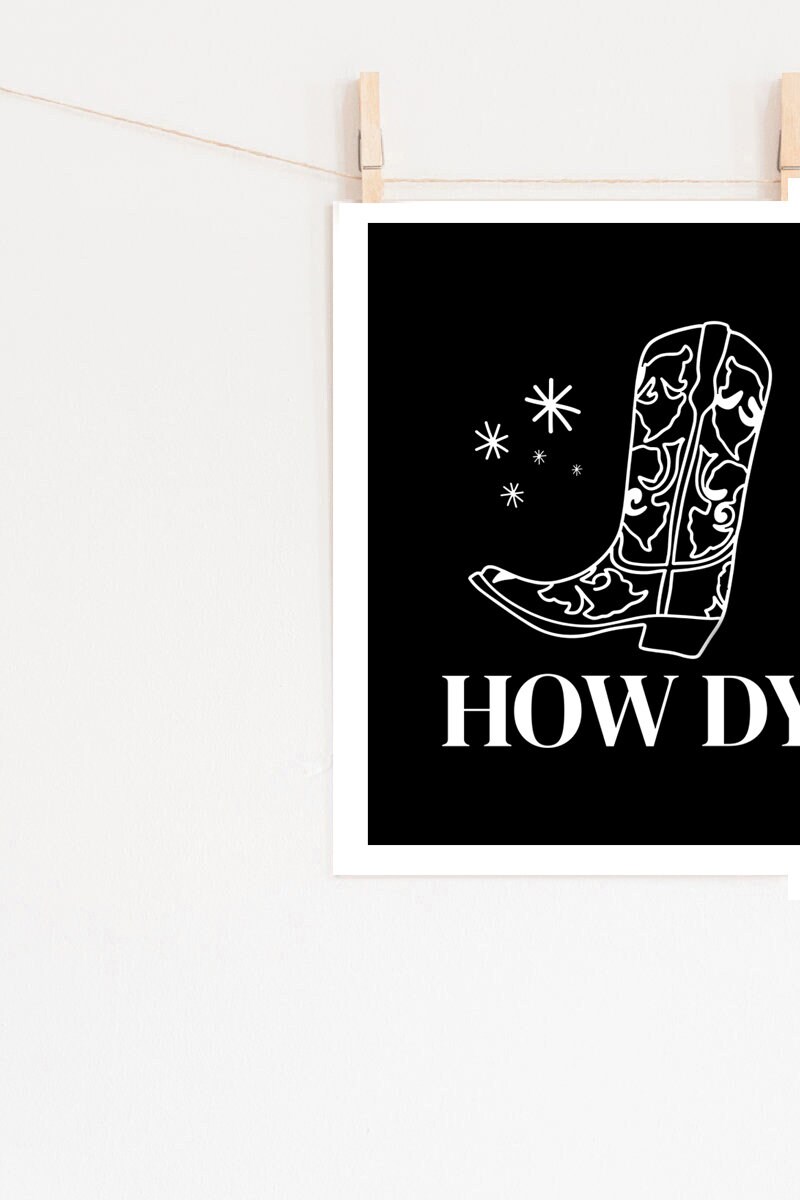 DIGITAL DOWNLOAD Rusty White Cowboy Boot, Howdy Boot Print,living Room ...