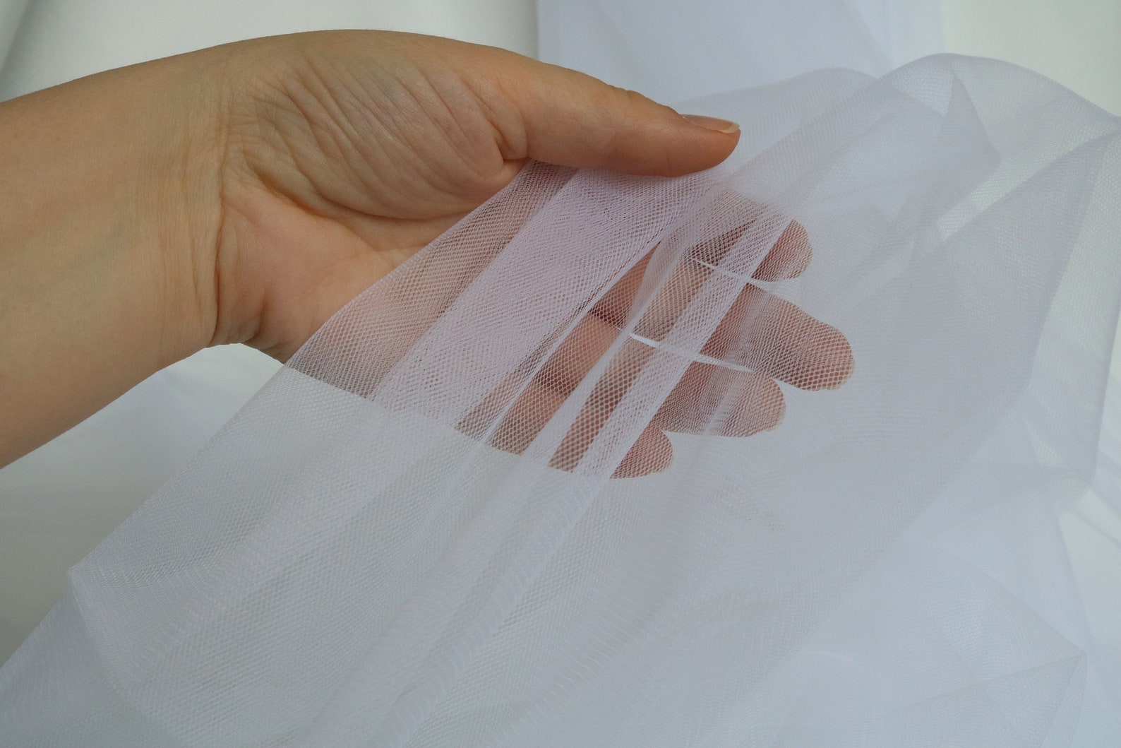 White Soft Tulle Fabric, 118" / 3m Wide, Mesh Fabric, White Extra Soft ...