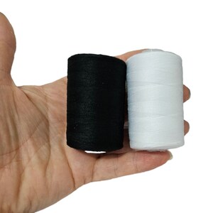 High Quality Polyester Machine Thread, Black White Sewing All Purpose ...