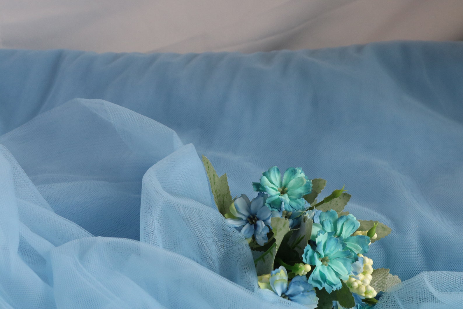 Soft Tulle Fabric, 118" / 3m Wide Mesh Fabric, Sky Blue Extra Soft ...