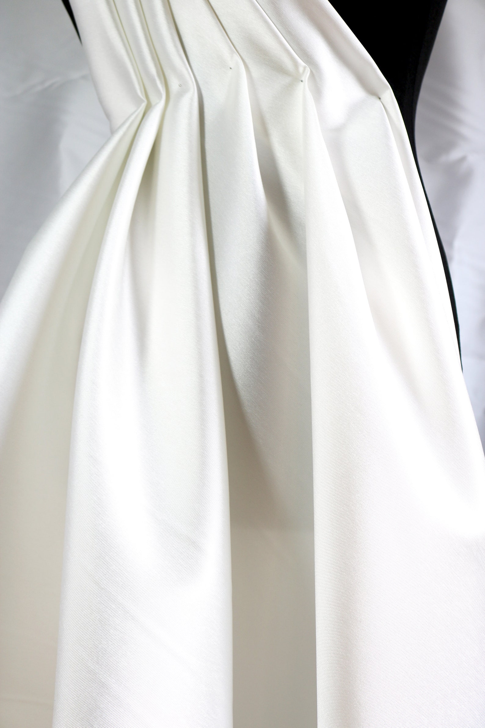 Luxurious Mikado Satin Fabric Ivory Mikado Fabric Bridal | Etsy