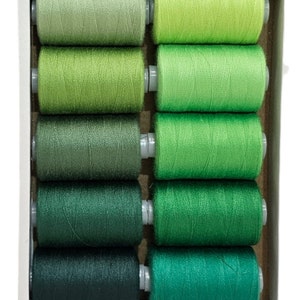 High Quality Polyester Machine Thread, Green Shades Sewing All Purpose ...