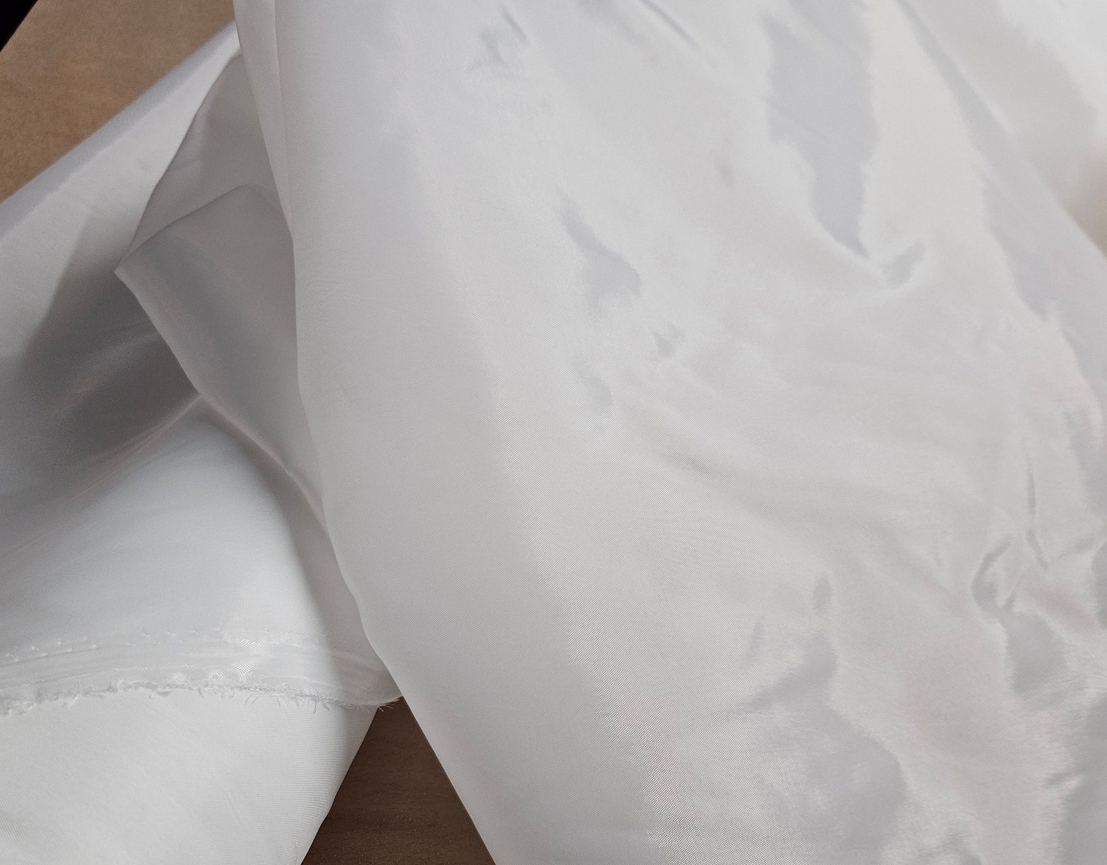 Premium Quality Soft Anti Static Lining Fabric, Soft Ivory Polyester ...