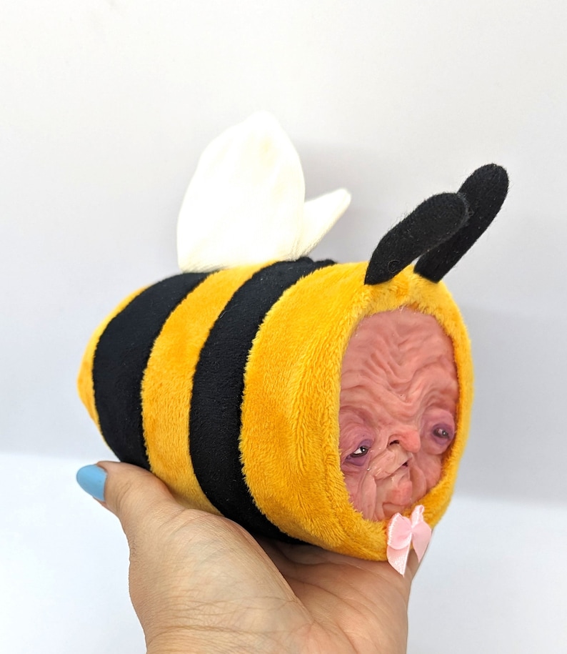 Creepy Bee Plush Art Sculpture: Weirdcore Nightmare Fuel Gift - Etsy ...