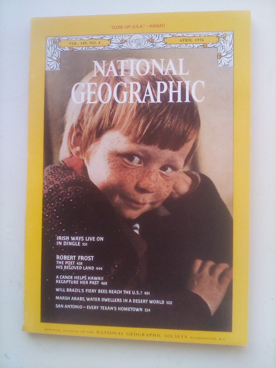National Geographic Magazine April 1975. - Etsy
