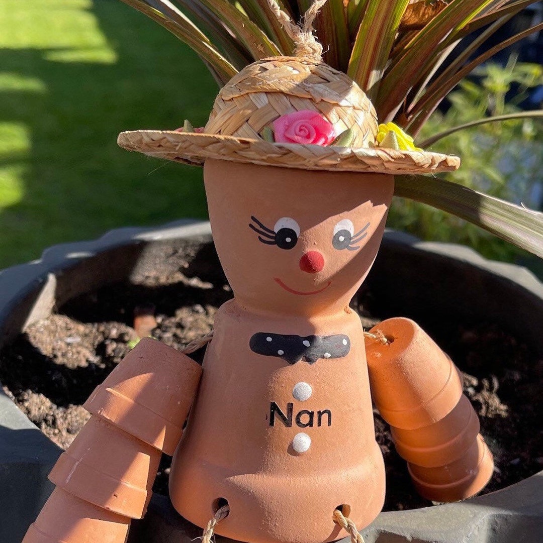 Personalised Terracotta Plant Pot Flowerpot Lady Garden Ornament ...
