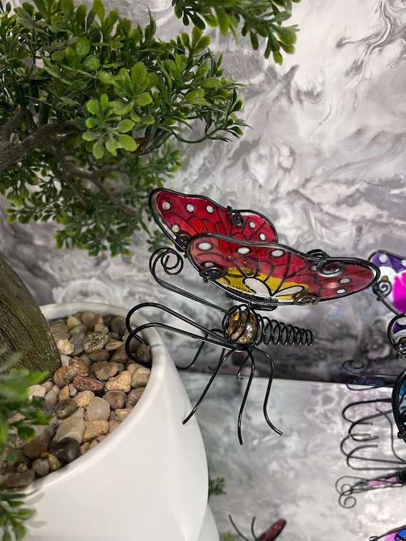 Butterfly ornaments for the garden store