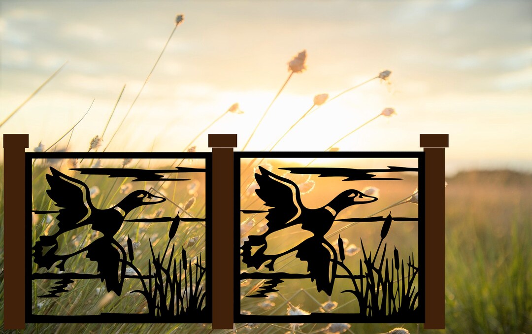 Decorative Rustic Fencing, Country Driveway Fence, Metal Panel Insert ...