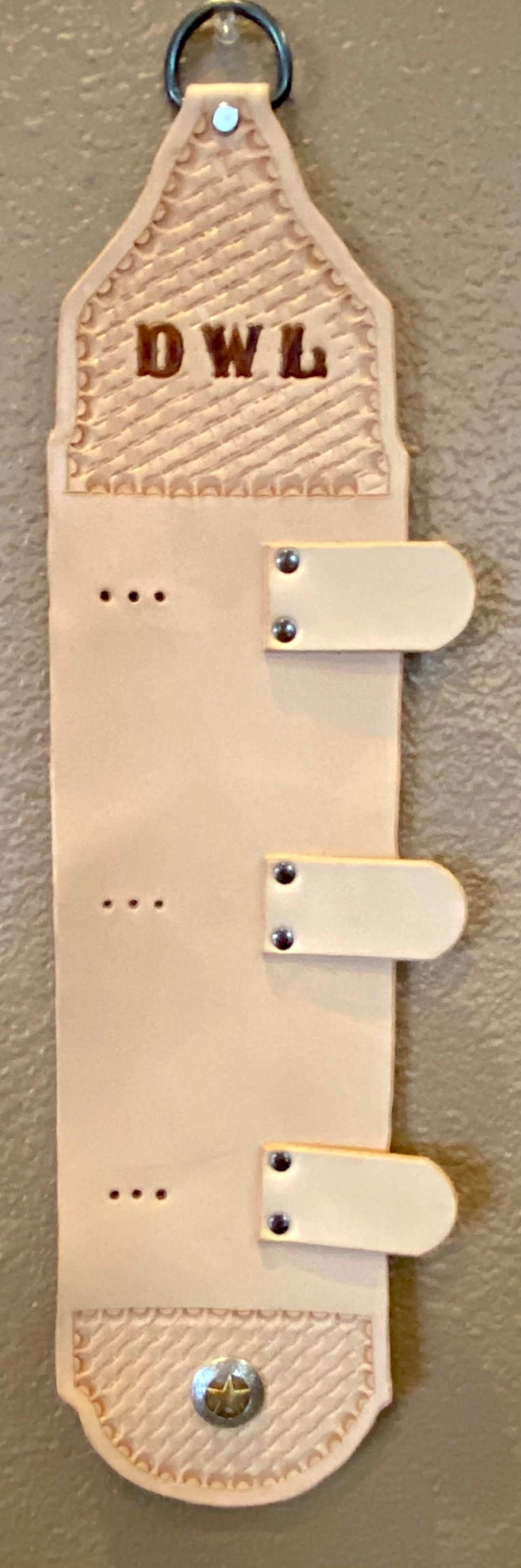 3 - Trophy Buckle Display - Etsy