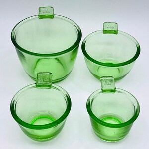 Nesting Vintage Style Stacking 4 Pc. Measuring Cups Set 1/4, 1/3, 1/2 ...