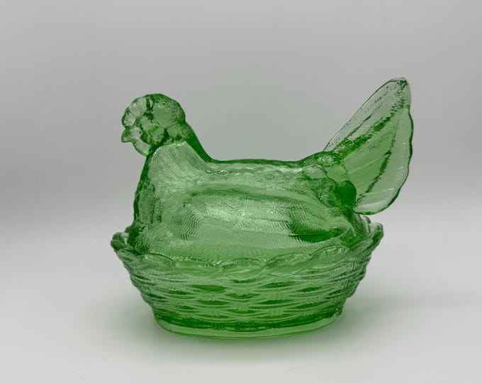 1970's Vintage Indiana Glass, Green Nesting Hen, Collector's . - Etsy