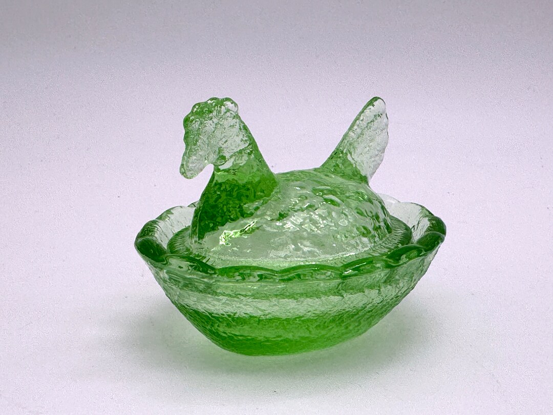 Green Glass Vintage Style Mini Nesting Chicken Hen Salt Pinch Bowl ...
