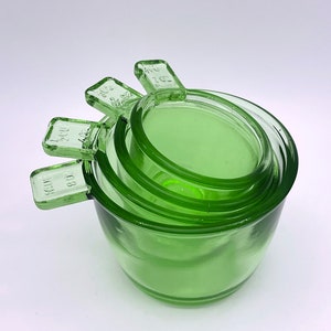 Nesting Vintage Style Stacking 4 Pc. Measuring Cups Set 1/4, 1/3, 1/2 ...