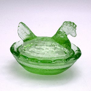 Green Glass Vintage Style Mini Nesting Chicken Hen Salt Pinch Bowl ...