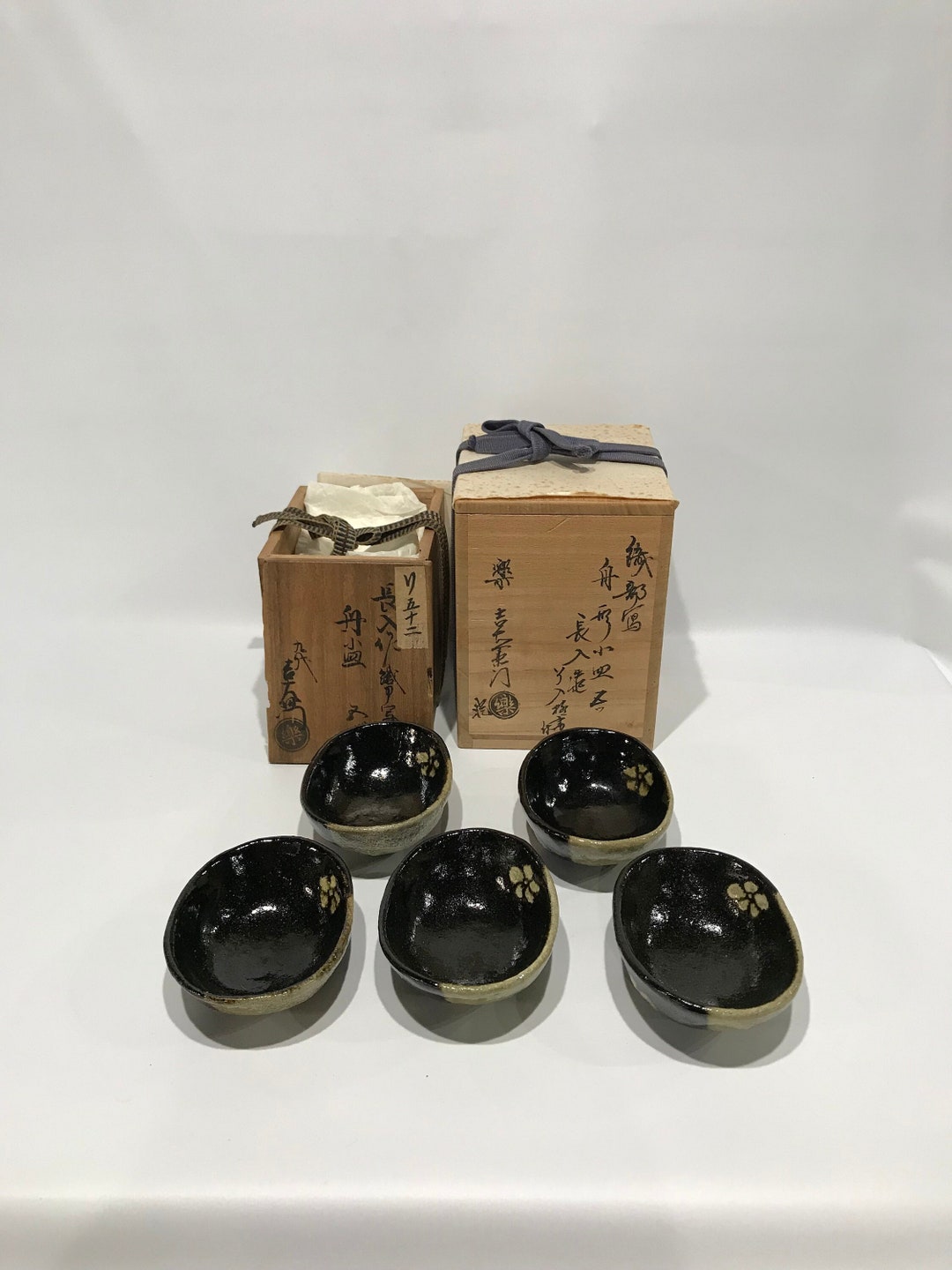 Japanese Antique Boat-shaped Small Plate by 7th Raku Kichizaemon ...