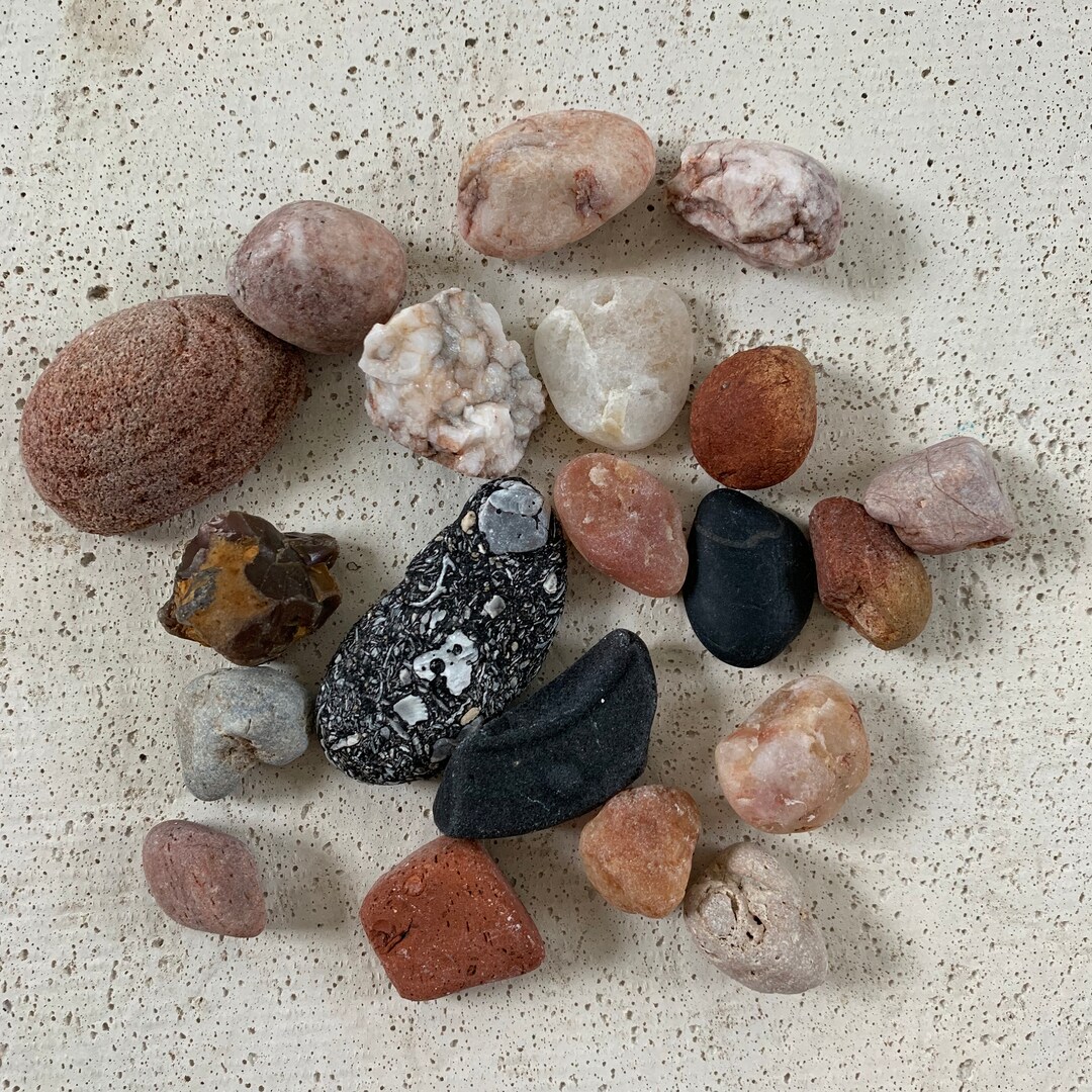 20 Handpicked Mixed ROCKS Natural Supplies Craft Projects 022 - Etsy