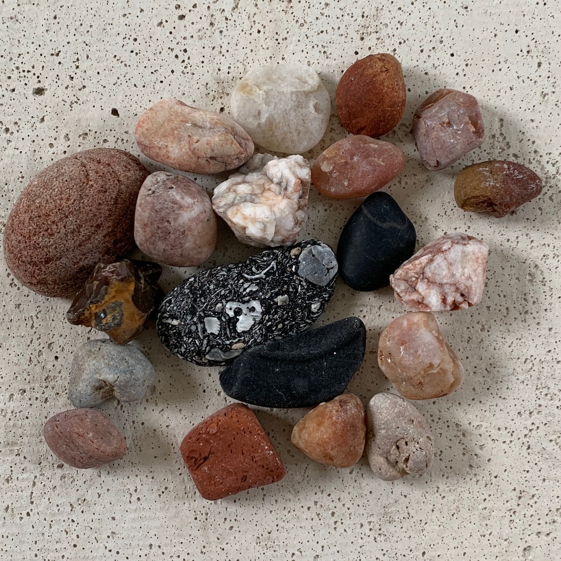 20 Handpicked Mixed ROCKS Natural Supplies Craft Projects 022 - Etsy