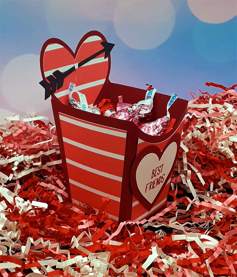 Valentine's Day Treat Box SVG & DXF File for Cricut or Silhouette - Etsy