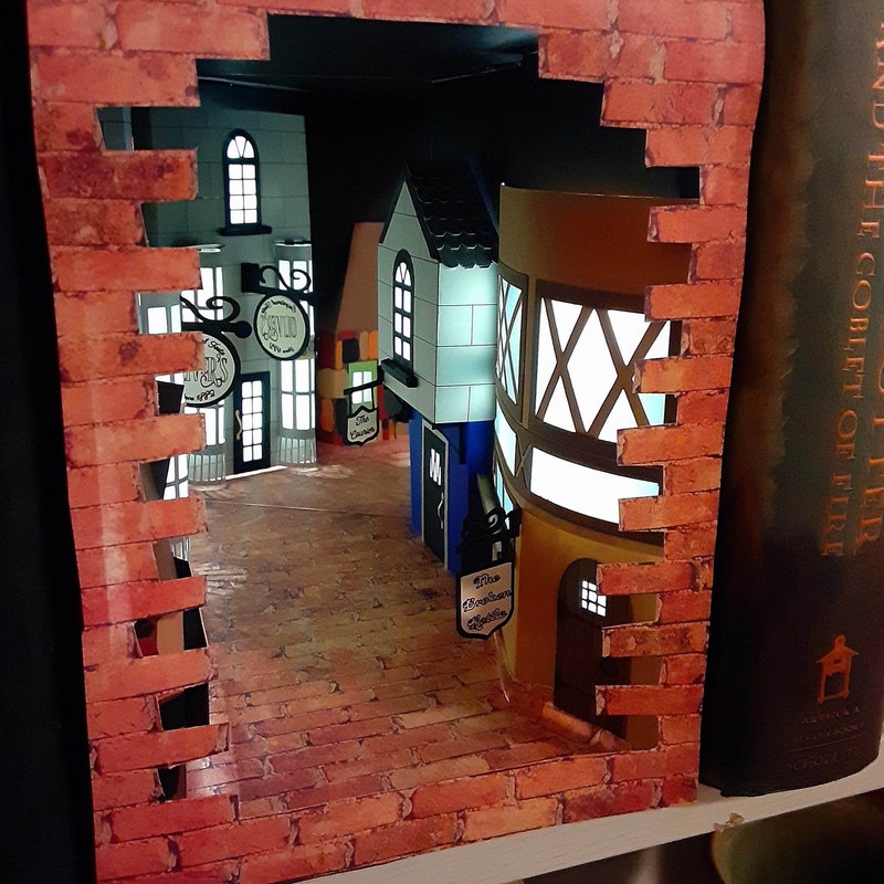 London Street Book Nook - Etsy