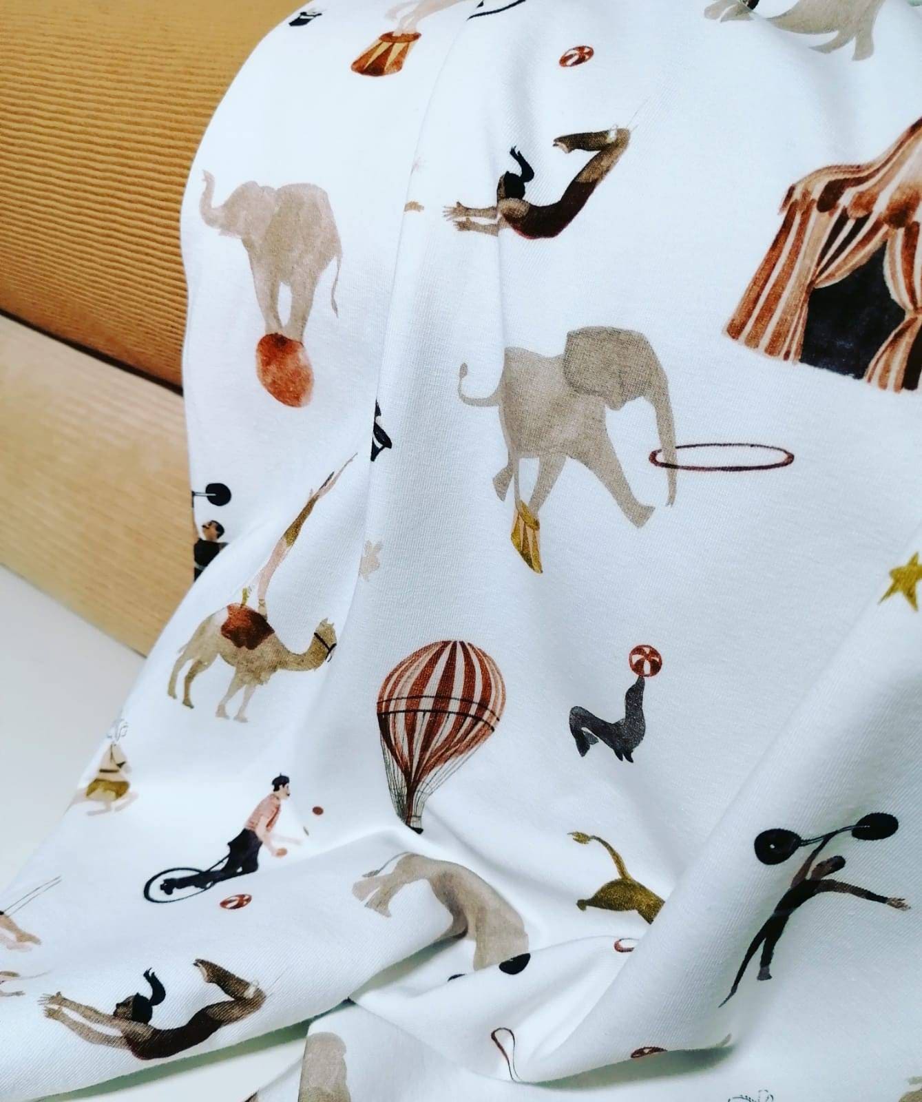 Fabric Jersey Circus Circus Family Fabrics Visual Arts Dyeing & Batik ...