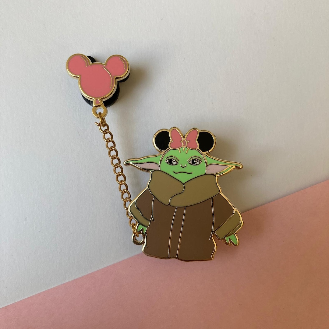 Enamel Pin - Grogu With Balloon - the Child - the Mandalorian - Cute ...