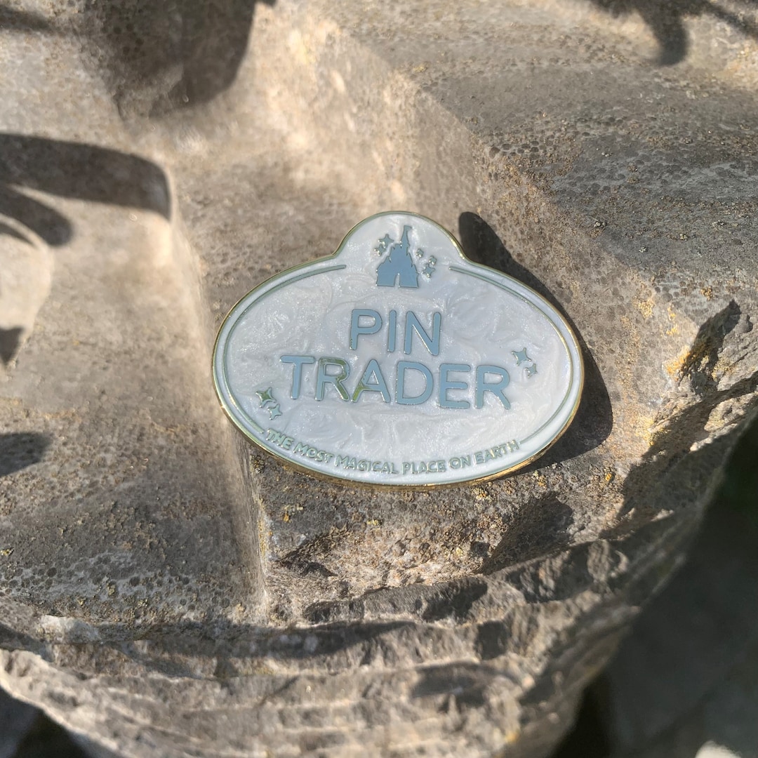 Enamel Pin - Name Tag Pin Trader - Disney Name Tag - Cute Pins ...