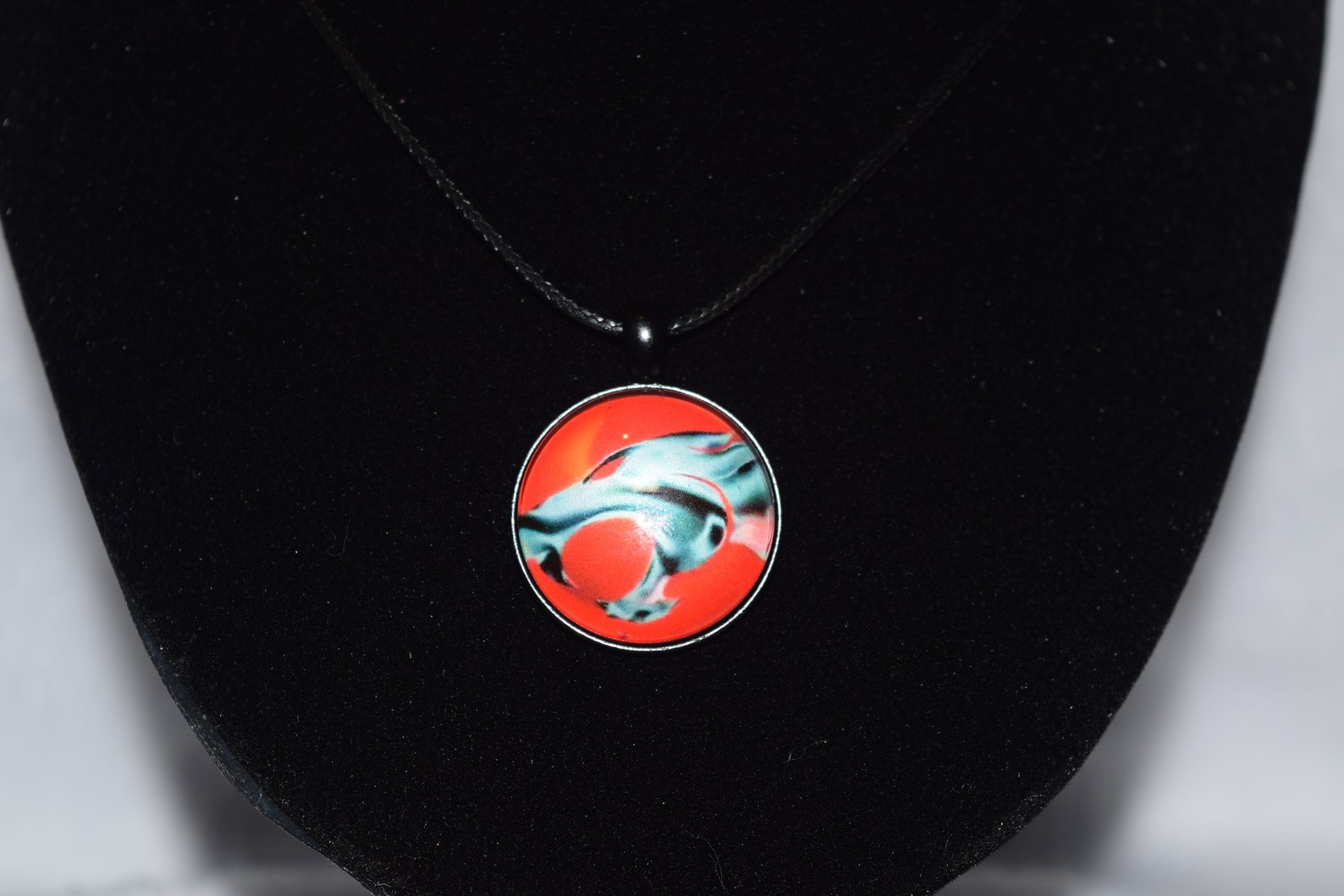 Thundercats Pendant Necklace | Eye of Thundera, Black Alloy, 50 Cm ...