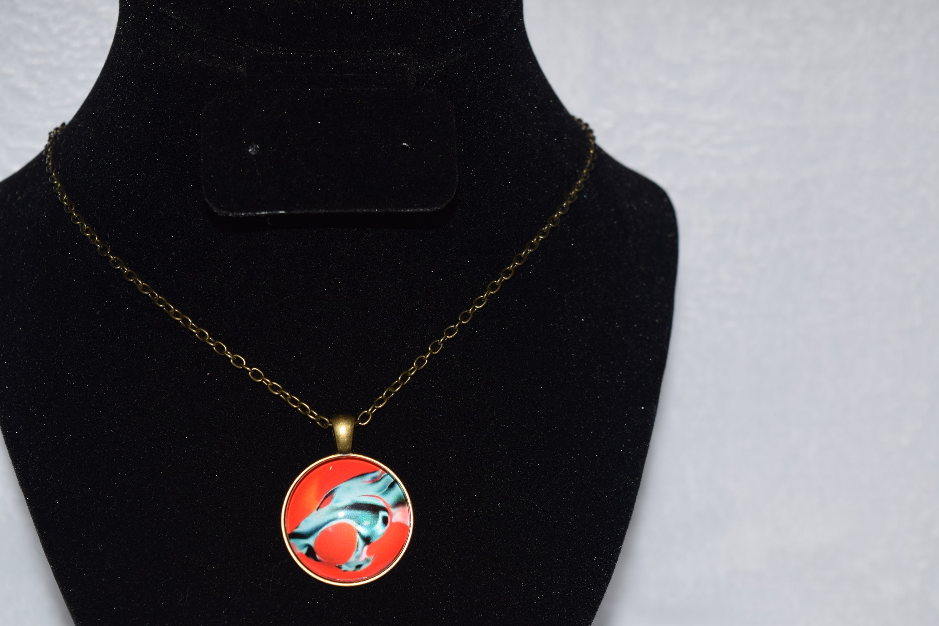 Thundercats Pendant Necklace | Eye of Thundera, Bronze Colored Alloy ...