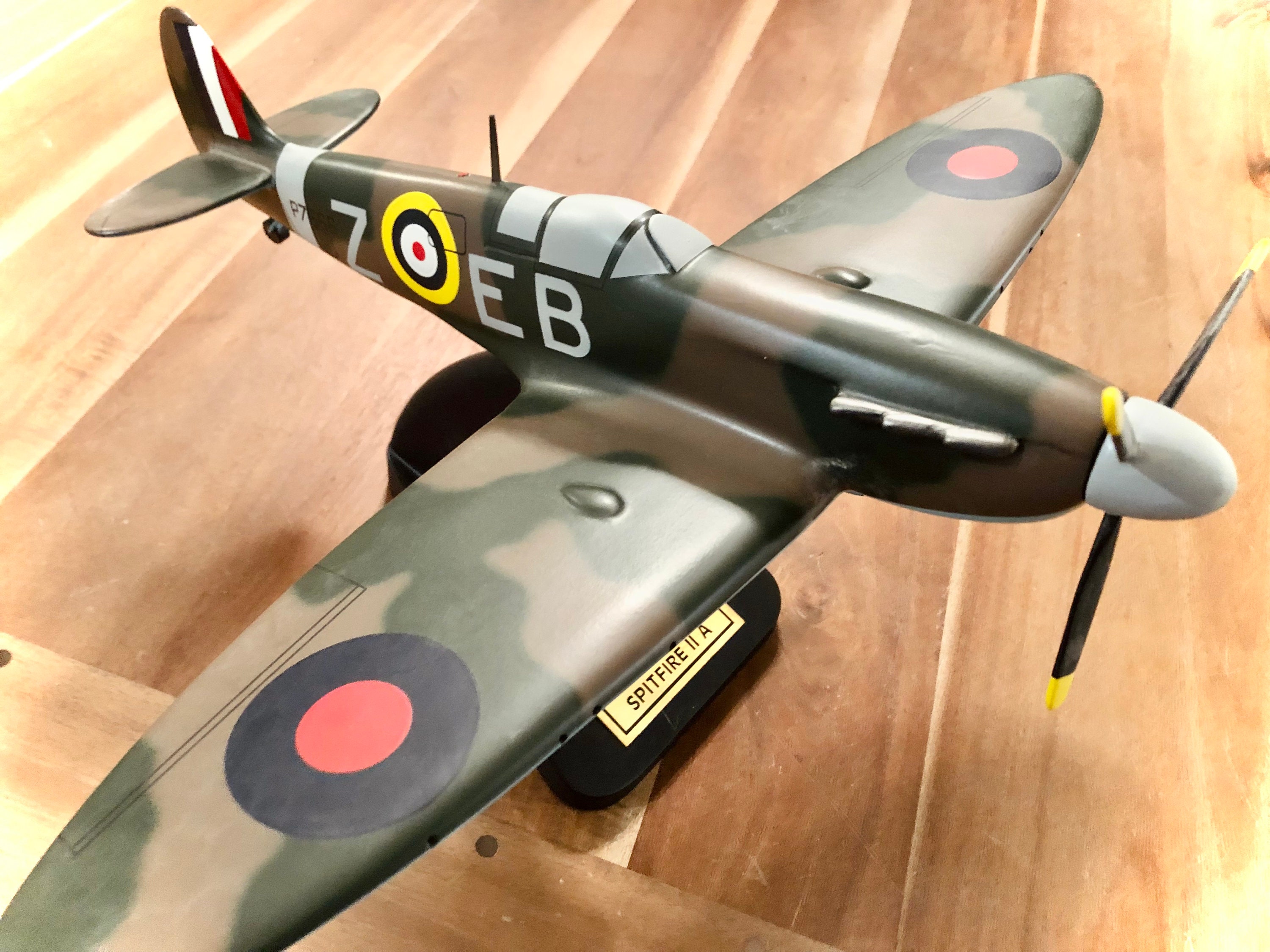 Vintage, British, Spitfire, Desktop, Model, Plane on Stand, RAF, WW2 - Etsy