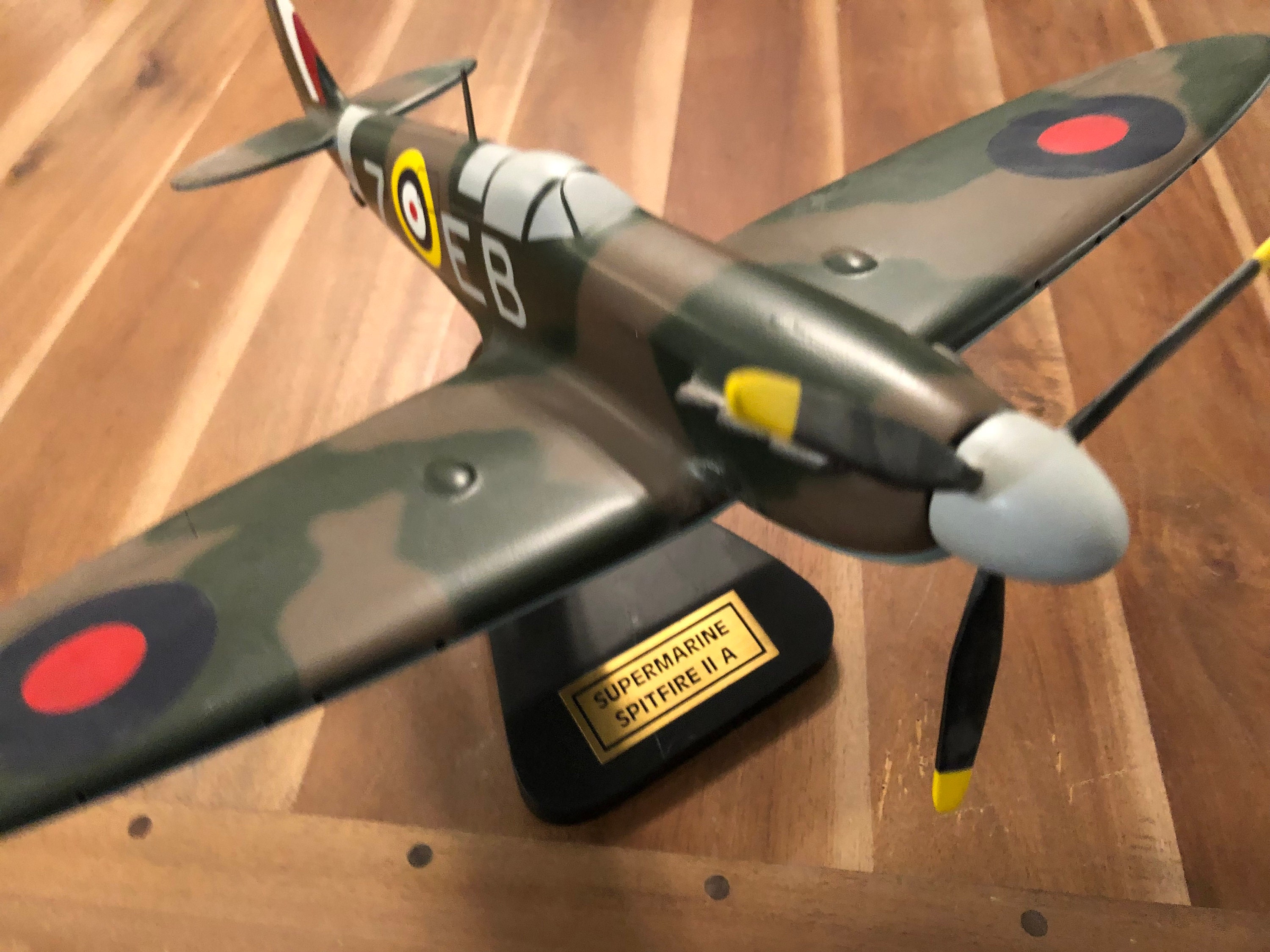 Vintage, British, Spitfire, Desktop, Model, Plane on Stand, RAF, WW2 - Etsy