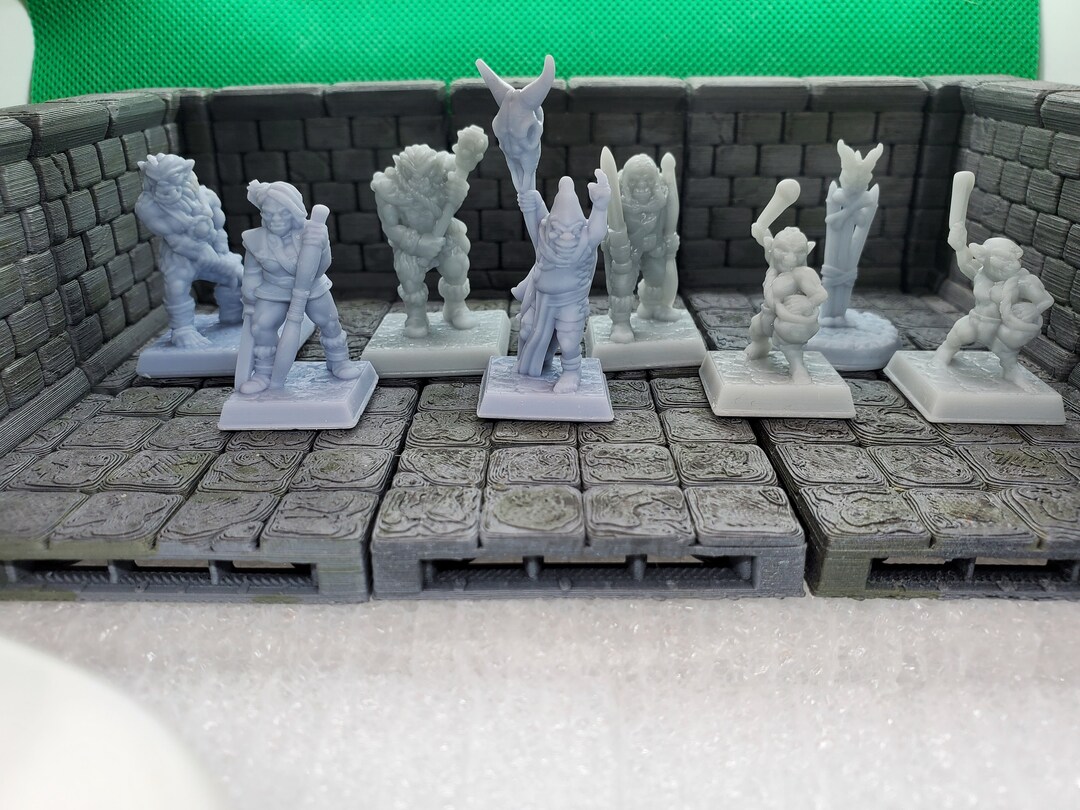 Goblin Horde 2, Bugbears, and Half Orcs - 28mm - Dungeons and Dragons ...