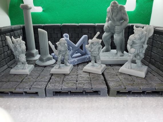 Cyclops Minotaur Krampus and Men at Arms 28mm Dungeons | Etsy