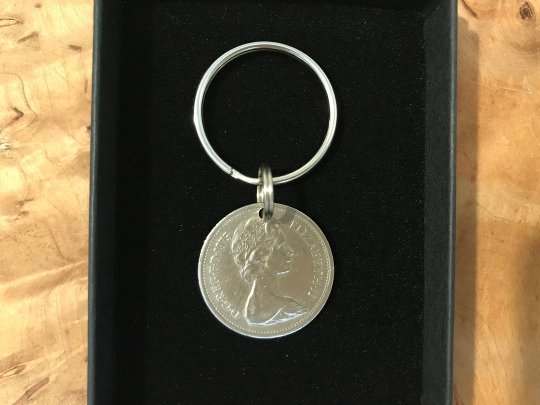 1975 Five Pence Coin Keyring in Gift Box - Etsy