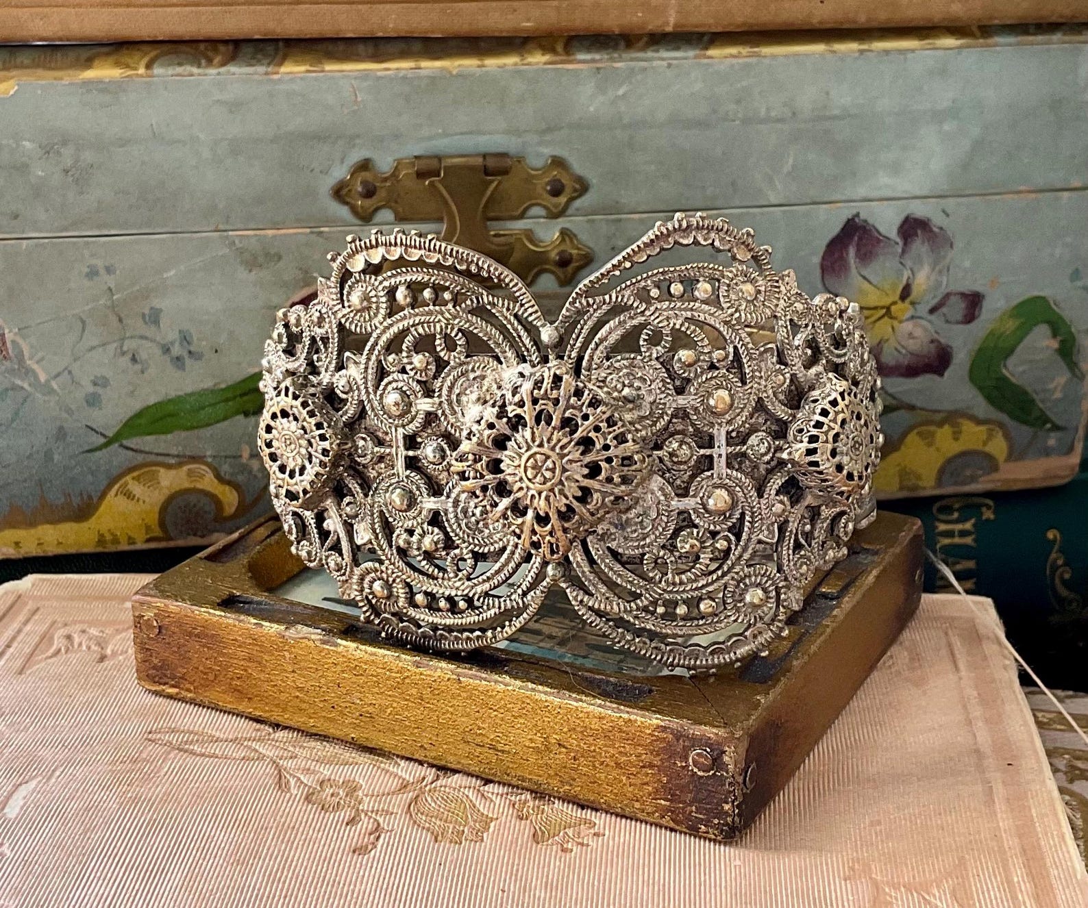 Italy Vintage Silver Filigree Hinged Cuff Bracelet Silver Plate - Etsy