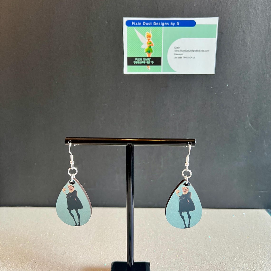 Meet the Robinsons Inspired Jewelry: Bowler Hat Guy Goob Earrings ...