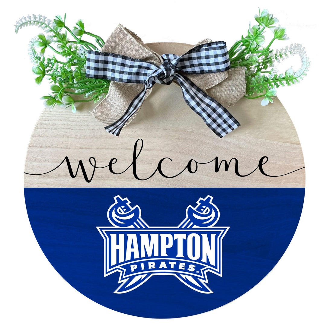 Hampton University Wooden Wreath Welcome Sign 11.75" Diameter ...