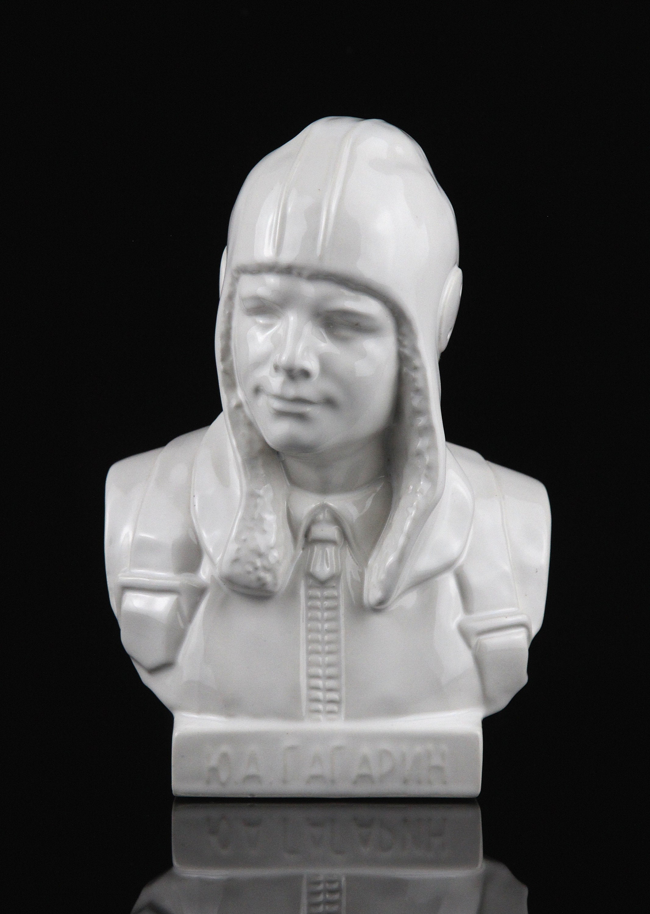Yuri Gagarin Soviet Cosmonaut RARE Vintage Soviet Bust Statue Figure ...